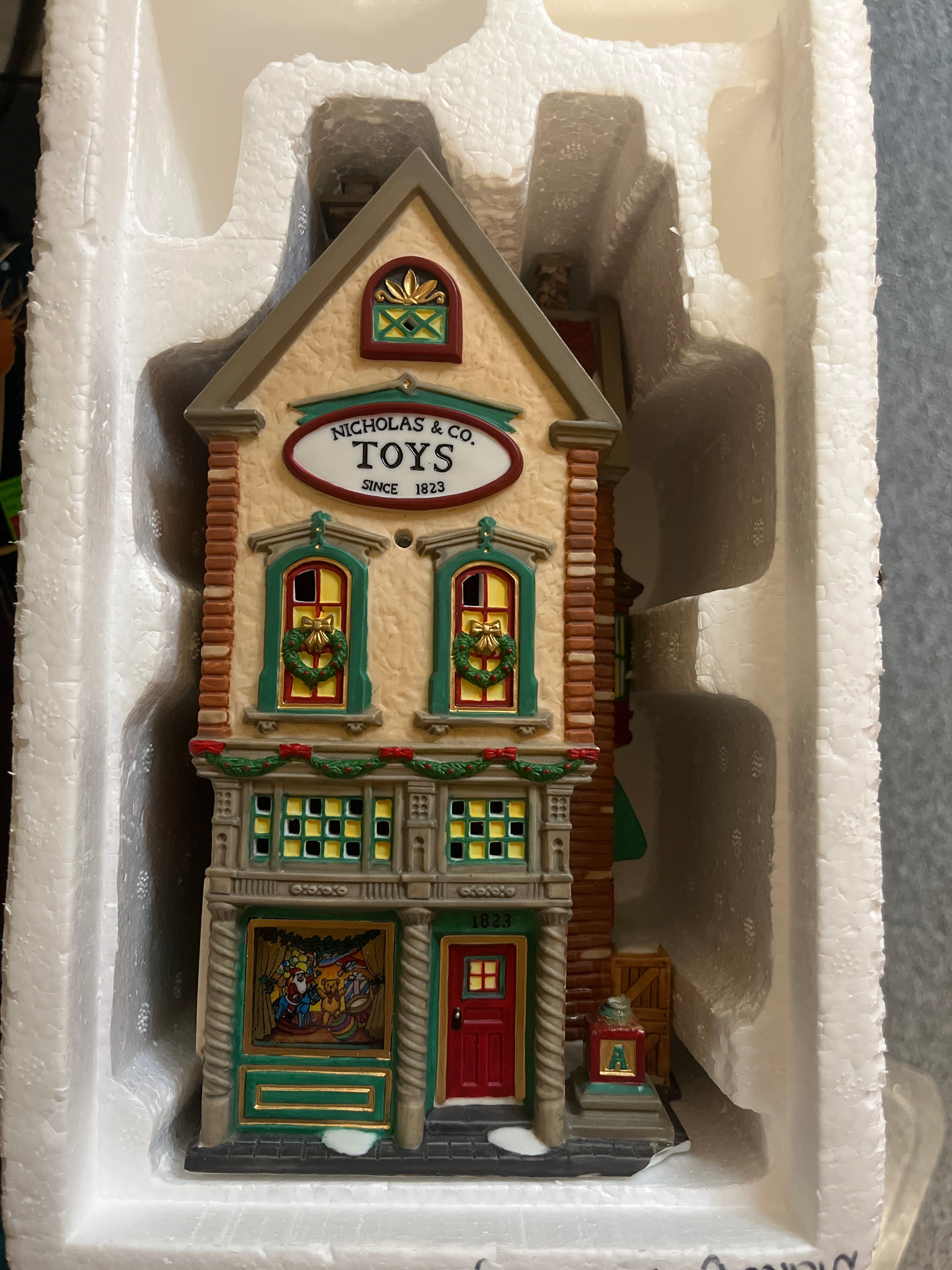 Nicholas & Co. Toys- SEE DESCRIPTION – Grampy's Villages